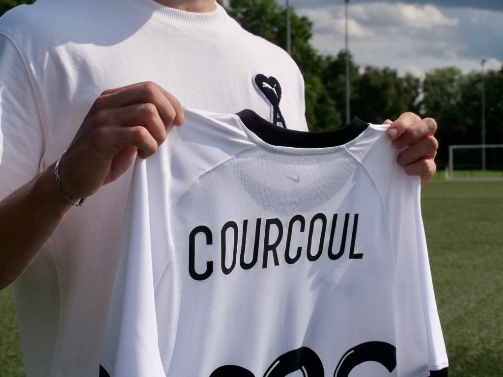 Marius Courcoul signe son premier contrat professionnel - Angers SCO
