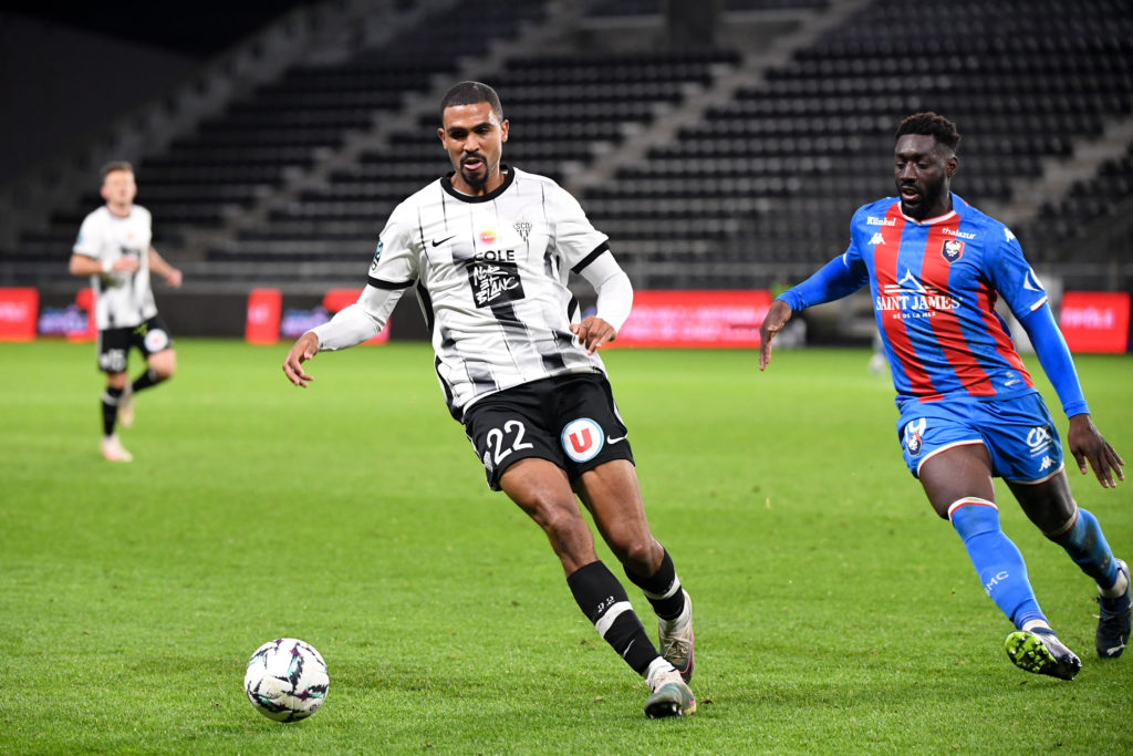 Le groupe convoqué pour la réception de Grenoble - Angers SCO