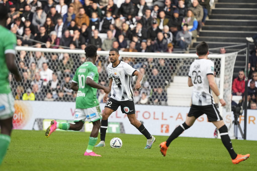 La fiche technique de Angers - Saint-Étienne [0-3] - Angers SCO