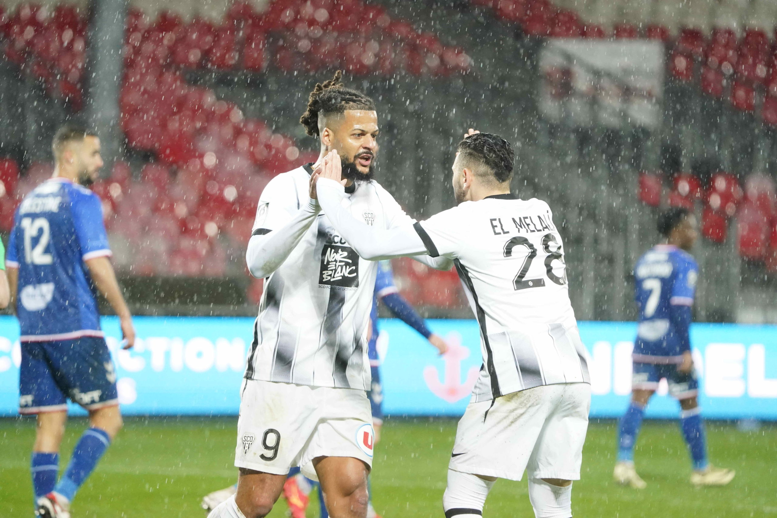 Le match fou face à Concarneau en images ! - Angers SCO
