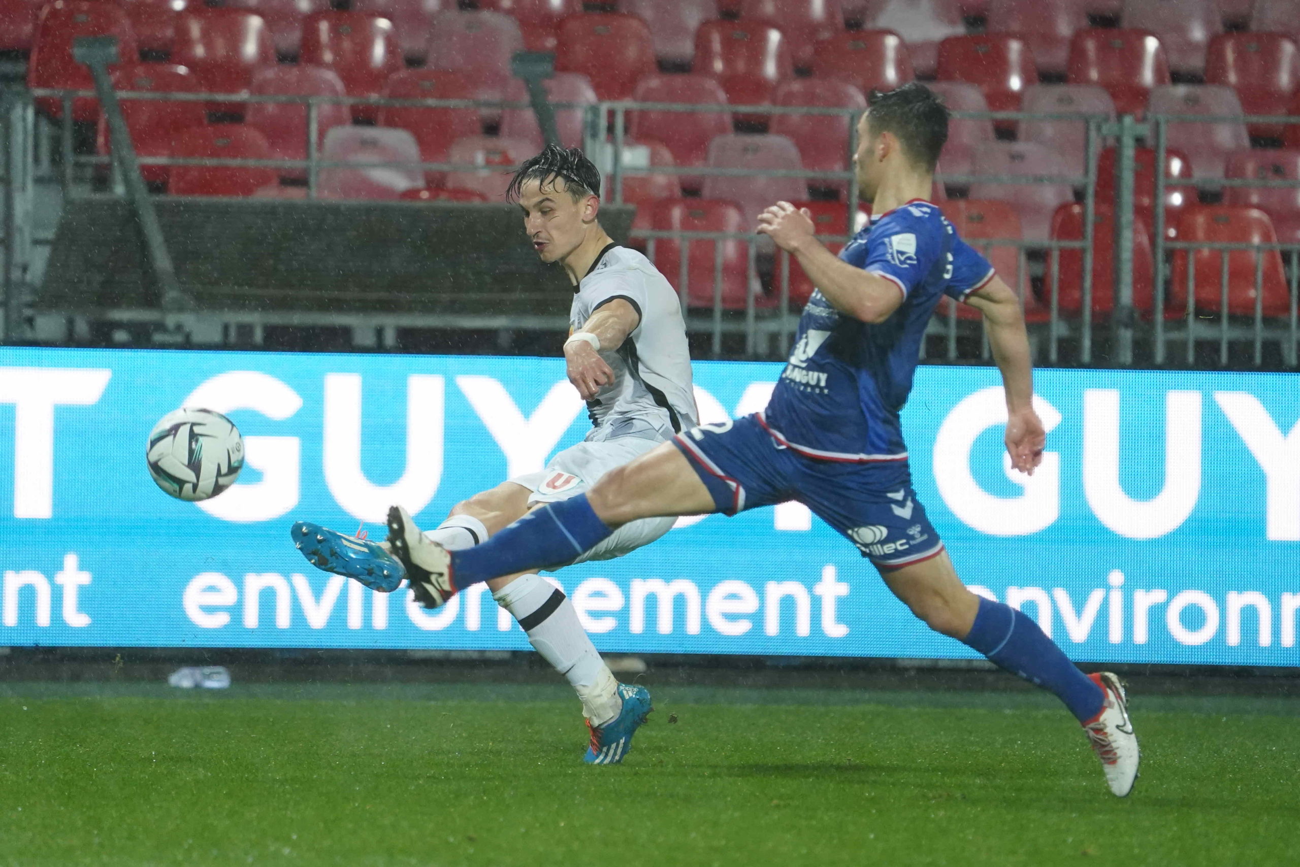 Le match fou face à Concarneau en images ! - Angers SCO