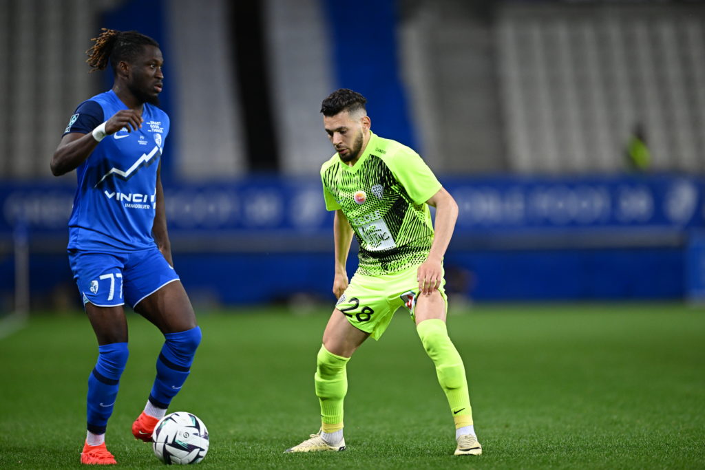 La fiche technique Grenoble - Angers SCO [0-0] - Angers SCO